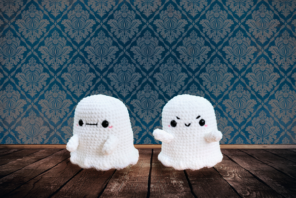 Reversible Ghost Plushie - Sample Sale – HELLOhappy
